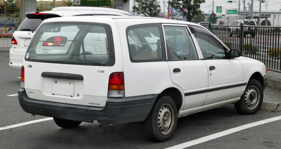 Nissan AD technical specifications and fuel economy